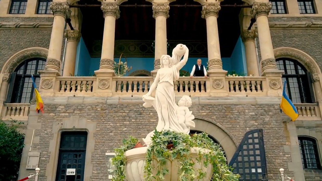 Bilete de intrare la Castelul Cantacuzino | Academia Nevermore din ...